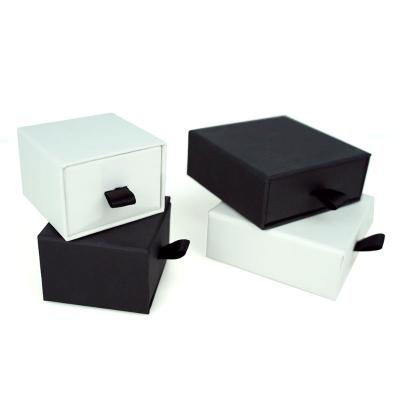 China Custom Size Small Jewelry Ring Box Packaging Gift Box Chipboard Material Structure for Earrings Necklace Bracelet for sale