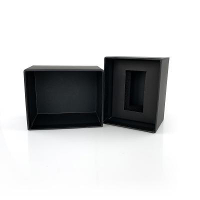 Китай Премиум коробки для часов с индивидуальным логотипом, выборочным УФ-лакированием, жесткие подарочные коробки с лотком из EVA для умных часов продается