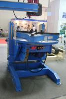 China Automatic Elevating Welding Positioner With T Slots Clamping Work Piece for sale