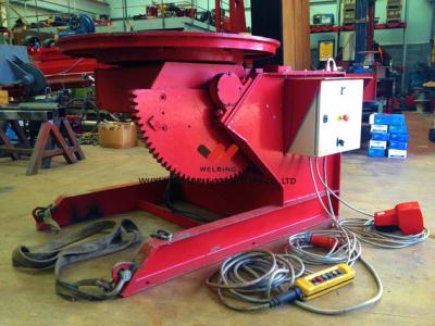 Cina 10000 Kg Standard pipe Welding Turntable Positioner For Petro Chemical Industries position the workpiece for welding in vendita