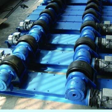 Cina 80000 chilogrammi Bolt che registra il carro armato della saldatura che gira Rolls per ottenere il tubo del carro armato in vendita