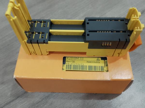SafeIOモジュールのためのX20BM33 B&R X20 PLCのシステム バス モジュール