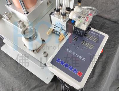 Cina Apparecchiatura di pressatura automatica a pressione più tappeto con cilindro idraulico ad aria azionata elettricamente in vendita