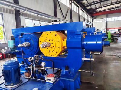 China Customized Working Layer Rubber Mixing Machine Blue Green Color Suitable For Industrial Rubber Processing Loading Port for sale