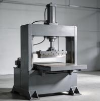 China Spindle Speed 0-3000rmin Computerized Cutting Machine Customized Working Layer Cutting System for Complex Shapes and Designs for sale