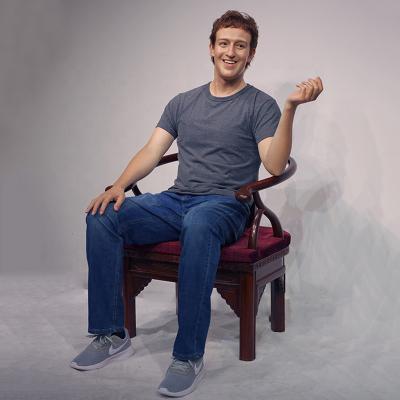 Cina Statue realistiche della gomma di silicone della scultura di 1:1 di Mark Zuckerberg Wax Statue della celebrità iper in vendita