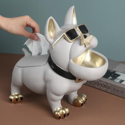Cina La decorazione domestica su misura scolpisce/i mestieri di verniciatura della statua bulldog della resina con la scatola del tessuto in vendita
