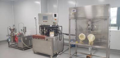 Cina 500L/H Pasteurizzatore d'acqua pura Mini linea di produzione per succo di frutta e prodotti lattiero-caseari in vendita