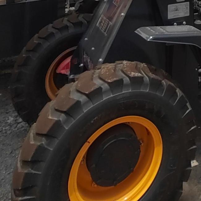Efficient Small Loader for Quick and Precise Material Handling Dump Truck
