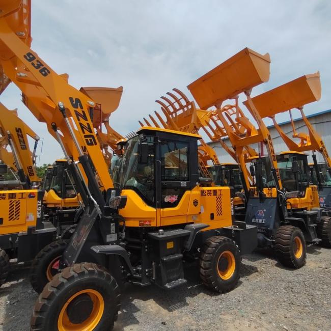 Yellow Portable Compact Loader with Euro 5 Engine for Accurate Material Loader