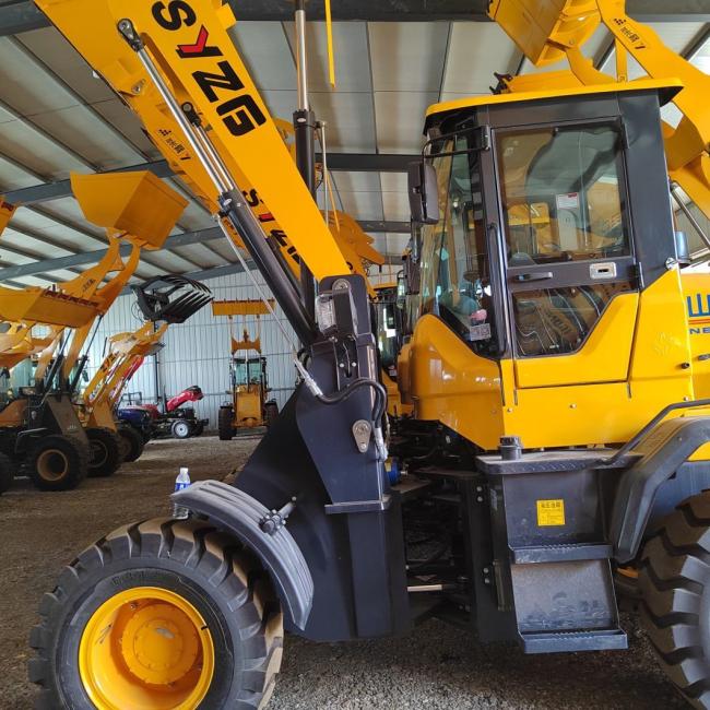 Yellow Portable Compact Loader with Euro 5 Engine for Accurate Material Loader