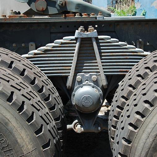 Heavy Duty HOWO H7 Dump Truck 490HP Towing