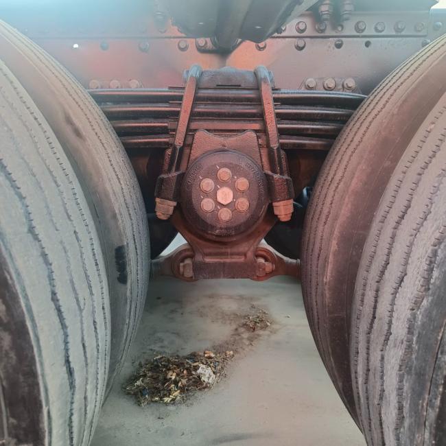 Shacman X3000 Heavy Duty Tractor Trailer for Towing
