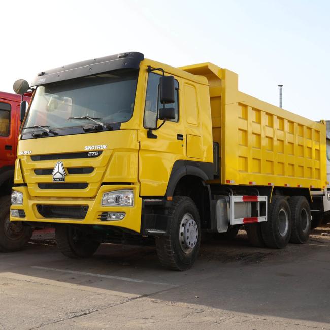 Heavy Duty Sinotruk Dump Truck with New Tyres