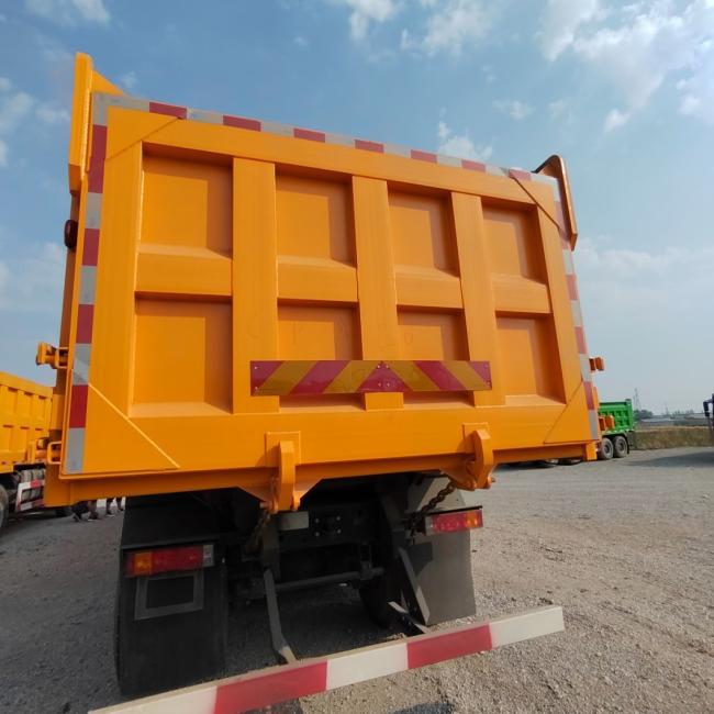 Shaanxi Shacman X5000 8X4 30 Tons Dump Truck for Africa