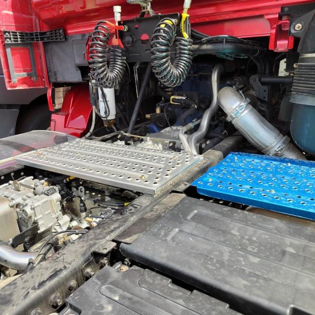 800HP Heavy Duty Tractor Trailer for Towing Tractor Trailer Truck