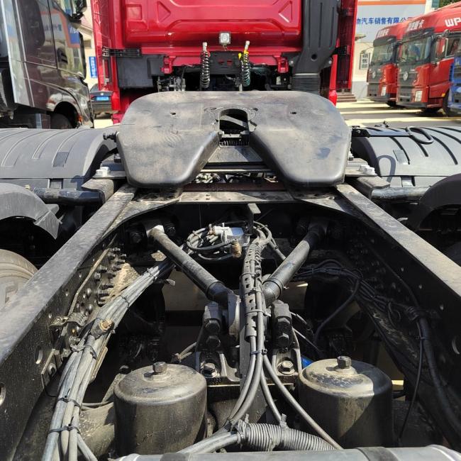800HP Heavy Duty Tractor Trailer for Towing Tractor Trailer Truck