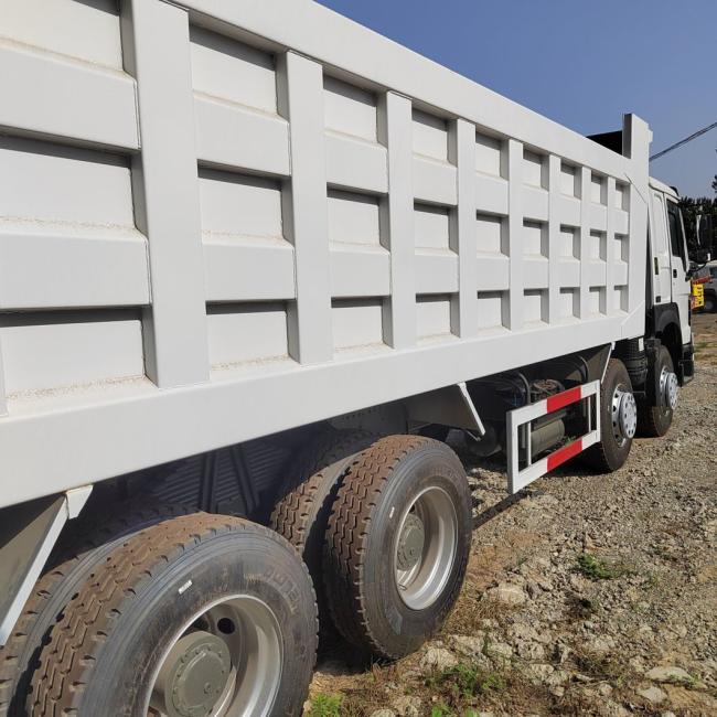 Sinotruk Used Vehicles Transport Heavy Duty Truck Second Hand HOWO 6*4 Dump Tipper Truck Discount5%