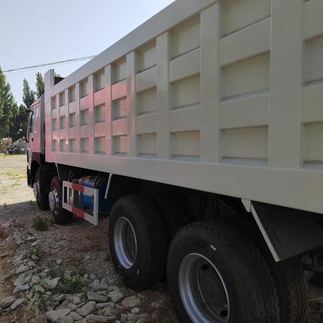 Sinotruk Used Vehicles Transport Heavy Duty Truck Second Hand HOWO 6*4 Dump Tipper Truck Discount5%