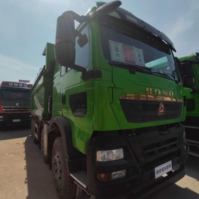 Rhd HOWO 8X4 6X4 371HP Dump Truck Tipper Truck Loading