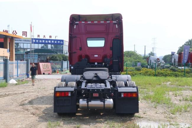 Modern New Generation Chuanghu Heavy-Duty Truck