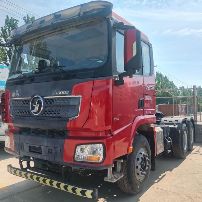 Delong X3000 Powerful Semi-Trailer Tractor Truck for Heavy-Duty Hauling