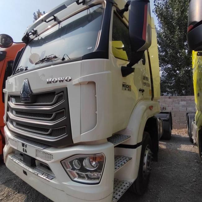 Sinotruk Shacman Tractor Trucks Head 10 Wheeler Transport Heavy Cargo Tractor Truck