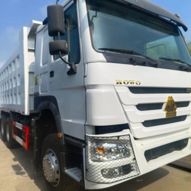 China National Heavy Duty Truck HOWO Euro3 Diesel 371HP6 * 4 Large Heavy-Duty Dump Truck with 10 Wheels and 30 Tons of Scraper or Rhd Manual Dump Truck Transpor