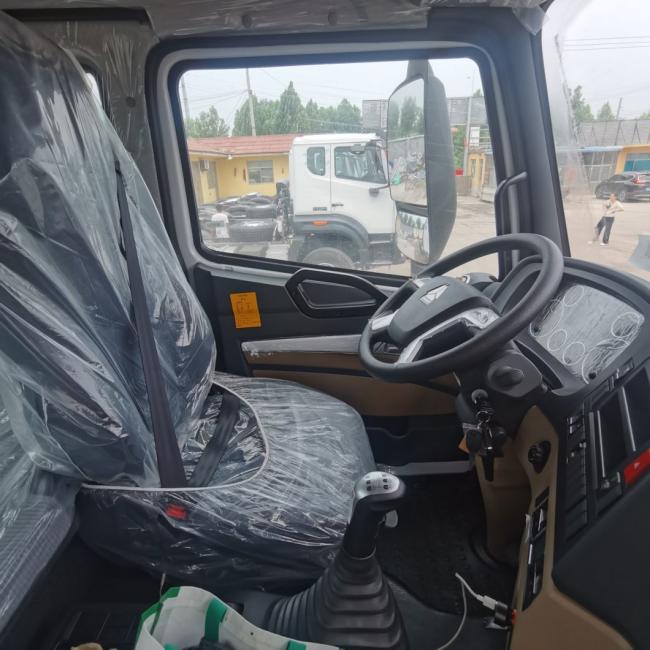 Sinotruk Heavy Duty Tipper Truck Parts for 400HP Dump Truck Trailer