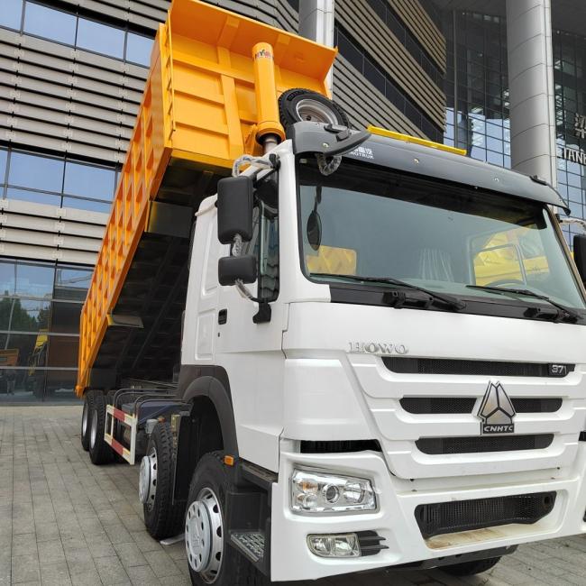 Euro2 Diesel 371HP-375HP Dump Tipping Lorry 12wheel 60ton Manual Tipper
