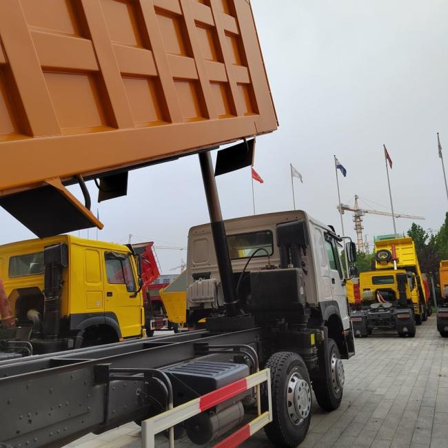 off-Road Chassis Truck 40t Loading Mining Professional 6X4 Transport Vehicle