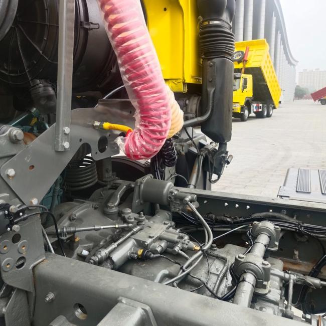 2024 Heavy Duty Transport Truck - HOWO Tractor Vehicle