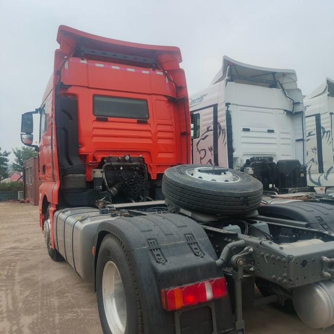 Sitrak4X2 Tractor Is Suitable for Construction and Heavy Duty Tractor Engine Specifications