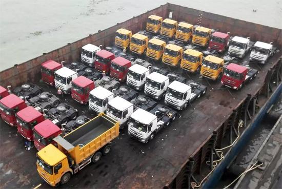 Powerful 30t Sinotruk HOWO 6X4 Dump Truck for Heavy Cargo