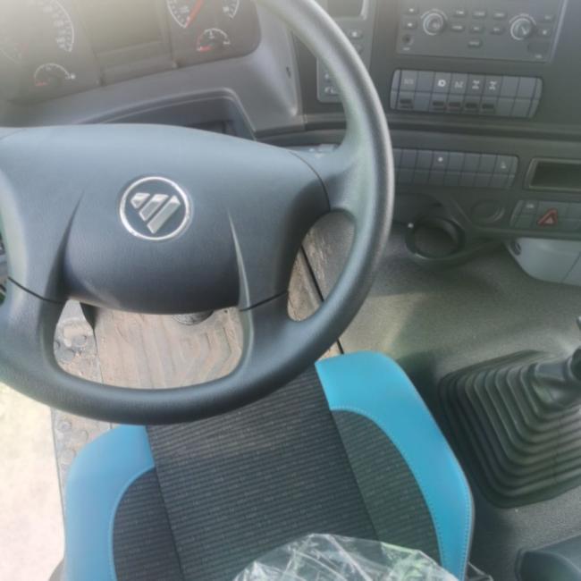 Heavy Duty Foton Used Dump Truck with Comfortable Air Seat