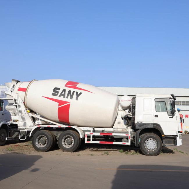 Durable Heavy Duty Cement Mixer Truck