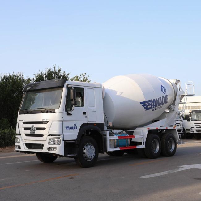 Durable Heavy Duty Cement Mixer Truck