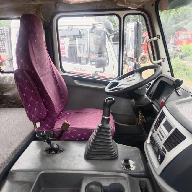 6X4 Beiben Traction Vehicle with Hydraulic Steering Power Assistance