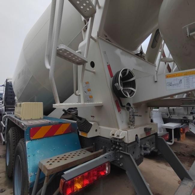Factory Price 3m3-14m3 Concrete Truck Mixer for Construction Machinery From China