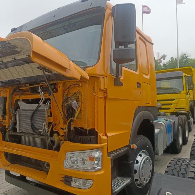 2024 Used Chinese Heavy-Duty HOWO Transport Truck Designed for Tough Terrains