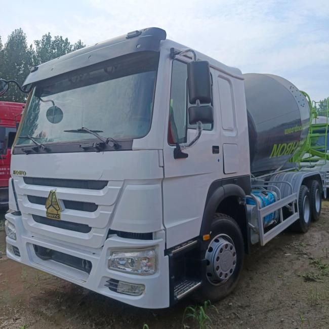Advanced 12m3 380HP Heavy-Duty 6X4 Compact Concrete Mixer Truck Sale