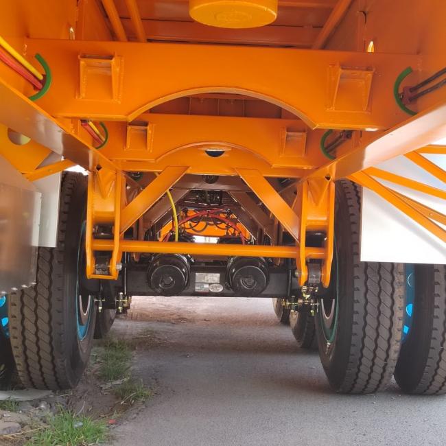 Second-Hand/New 8X4 6X4 10/12 Wheel Rear Tip Dump Truck