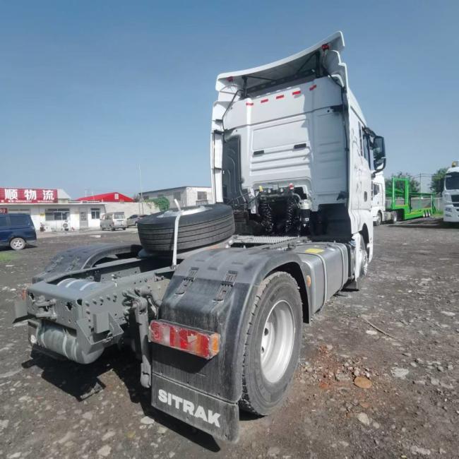 Heavy Duty Tractor Cargo Transport Truck Sitrak with Advanced Suspension System