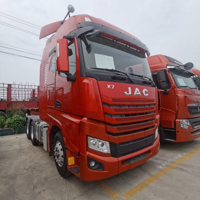 Commercial JAC 6X4 Truck Designed for Towing Dumper Trailers Effectively