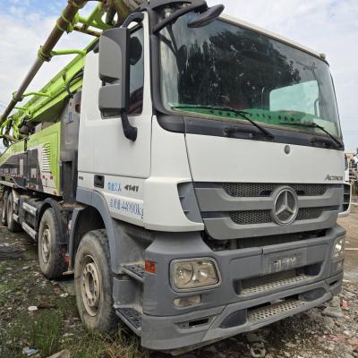 China ISO Certified Truck-Mounted Mercedes Benz Concrete Pump for Construction Projects for sale