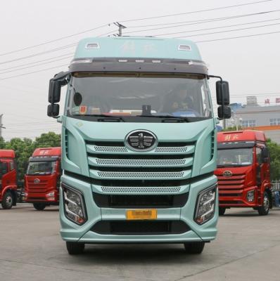 China High Torque Used FAW J6V CNG 375/420HP Tractor Truck Head with Multiple Forward Gears for sale