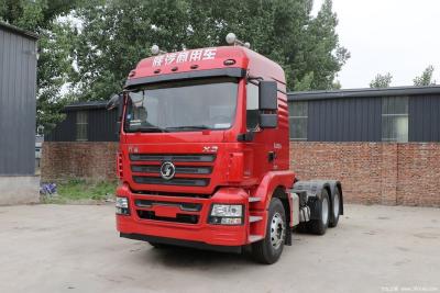 China DOT Certified CNG Tractor with Air Seat and Powerful Diesel Engine for sale