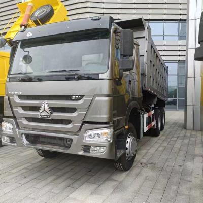 Cina Capacità di carico 50 t Sinotruk 6X4 camion pesante durevole per progetti minerari in vendita