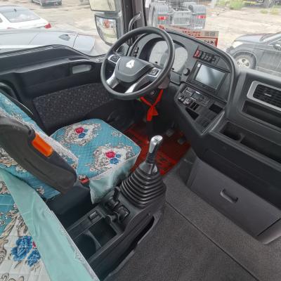 Cina Semi rimorchio di traino 6X4 Sinotruck con sedile a sospensione a aria e motore da 540 CV in vendita