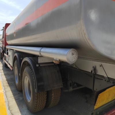Cina Sinotruk HOWO 6X4 336HP 15cbm Camione cisterna a vuoto Camione fognaria Modello Zz1257n4641W con 1 in vendita